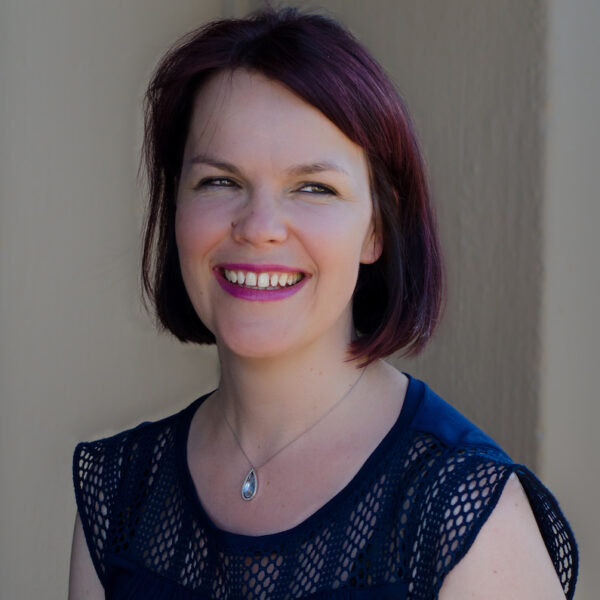 Shelley Headshot 1 - South African Mom Blogs